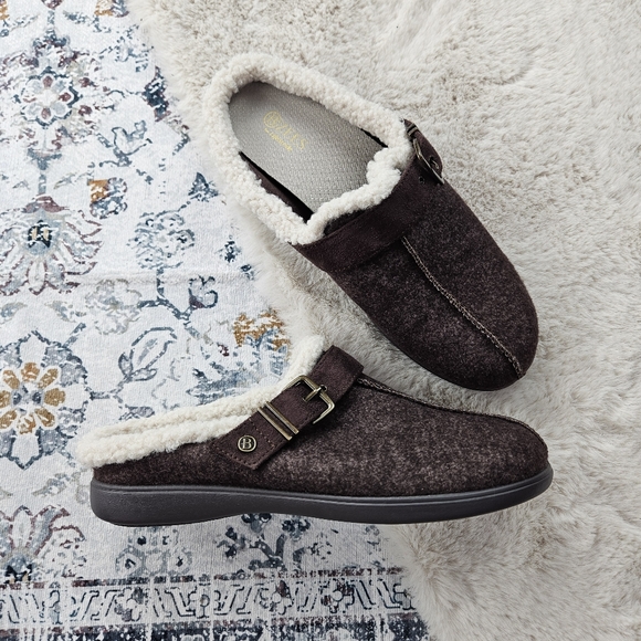 Bzees | Shoes | Bzees Eternity Cozy Mule 8777 Brown Fleece Women Us 9 ...